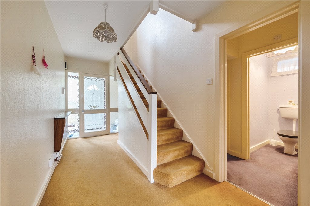 3 Bedroom House For Sale In Albury Drive Pinner Middlesex Ha5