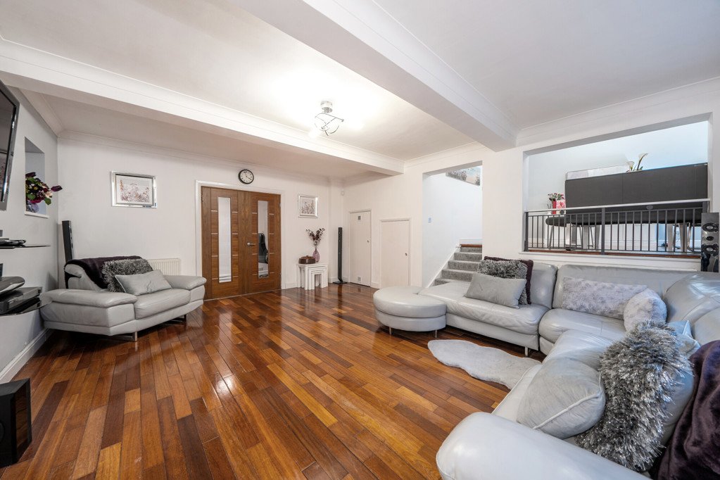 4 bedroom House for sale in Elgood Avenue, Northwood, Middlesex, HA6 ...